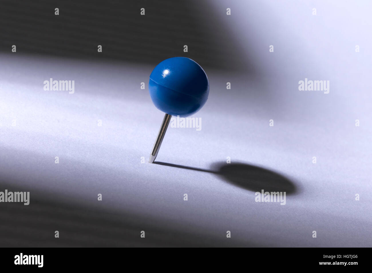 Push Pin with shadow Stock Photo - Alamy