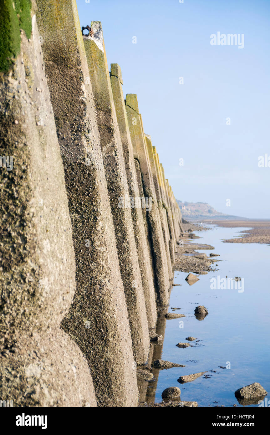 Edinburgh's Cramond Causeway out over the River Forth to Cramond Island ...