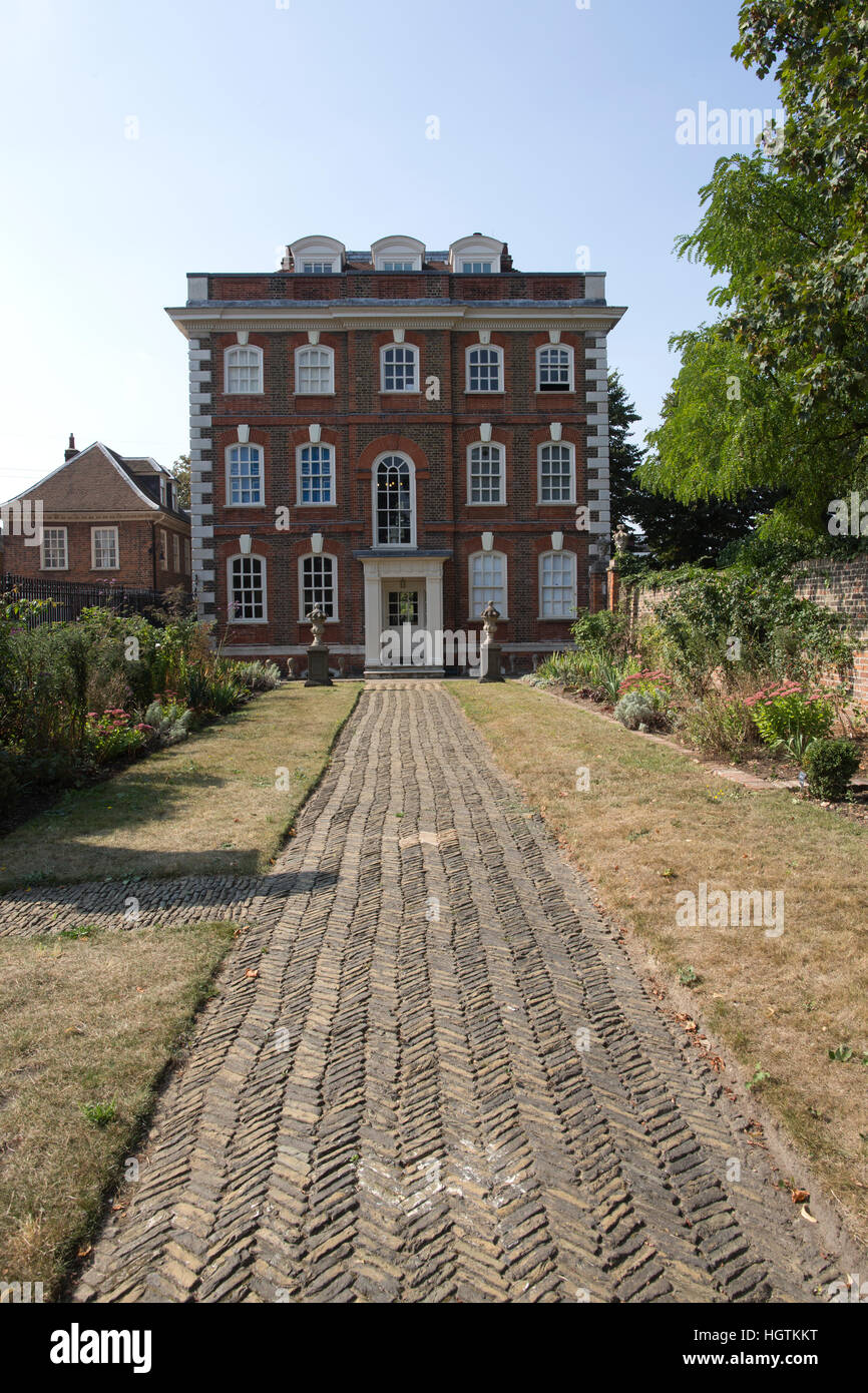 Rainham Hall, beautiful 18th-century house, set in three acres of ...