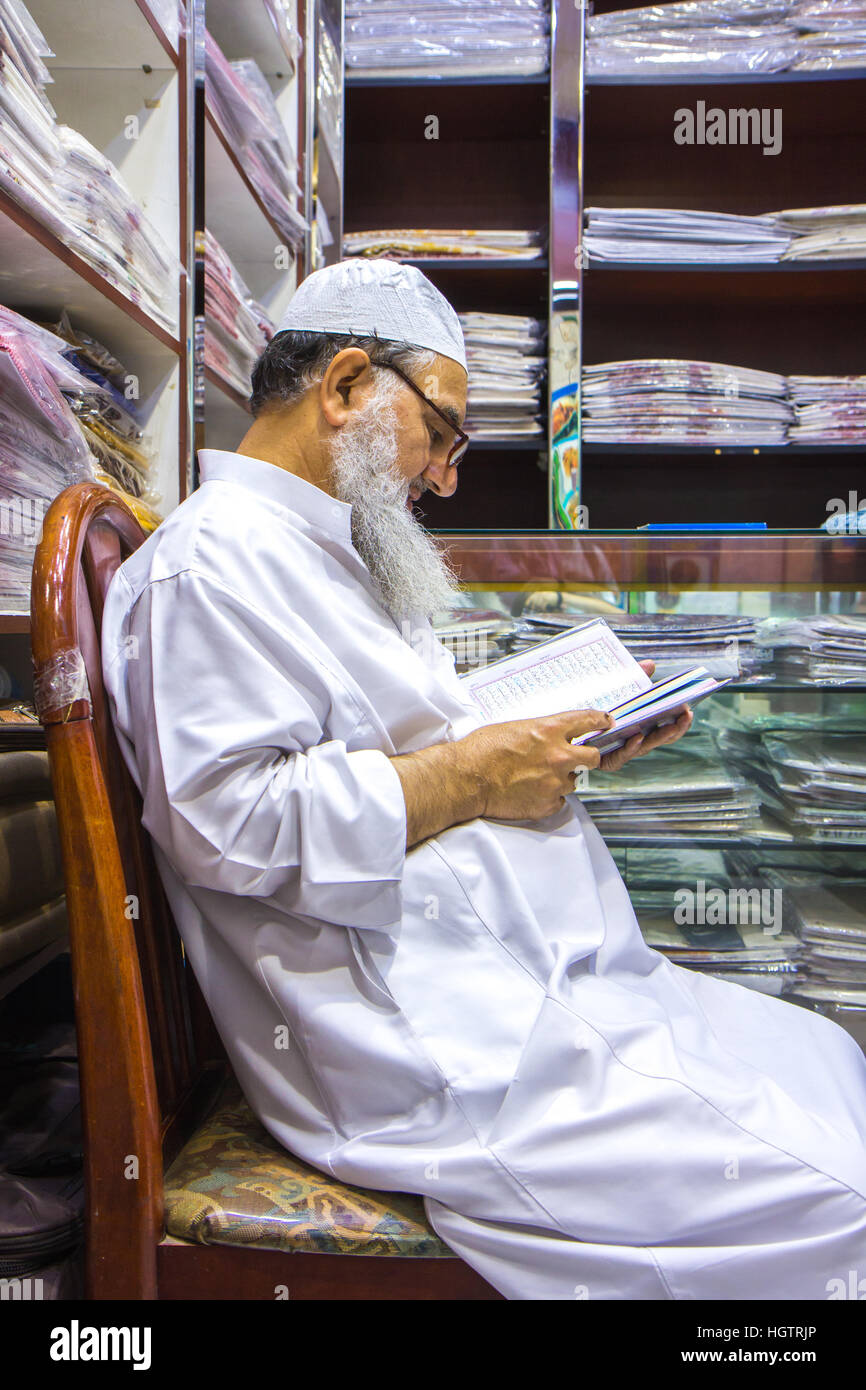 Street portrait of a resident in Dubai Al Naif neighborhood Stock Photo ...