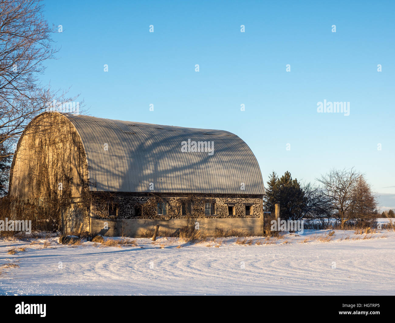 Old Barn In Winter Sun Shadows Stock Photo - Alamy