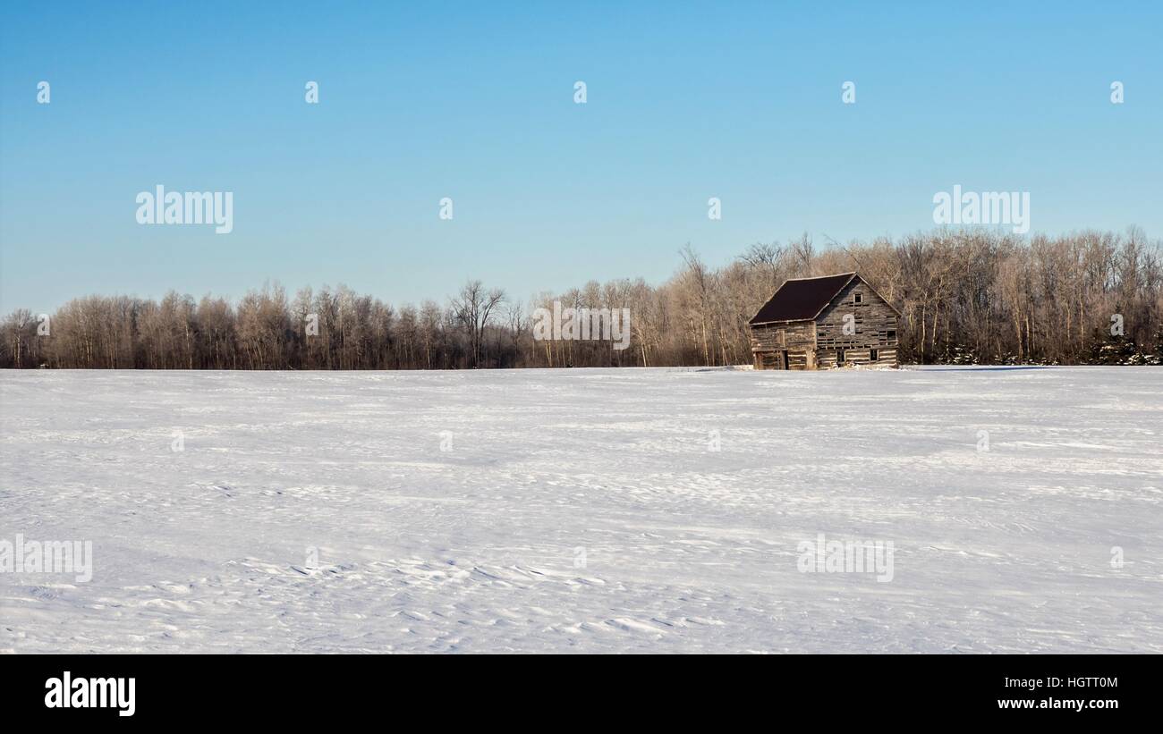 Old Abandoned Building In Winter Stock Photo - Alamy