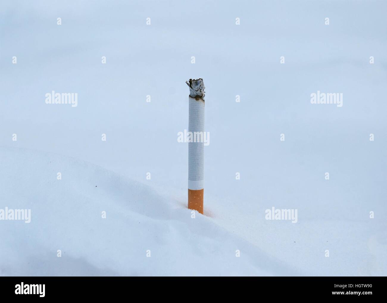 Cigarette fire hi-res stock photography and images - Alamy