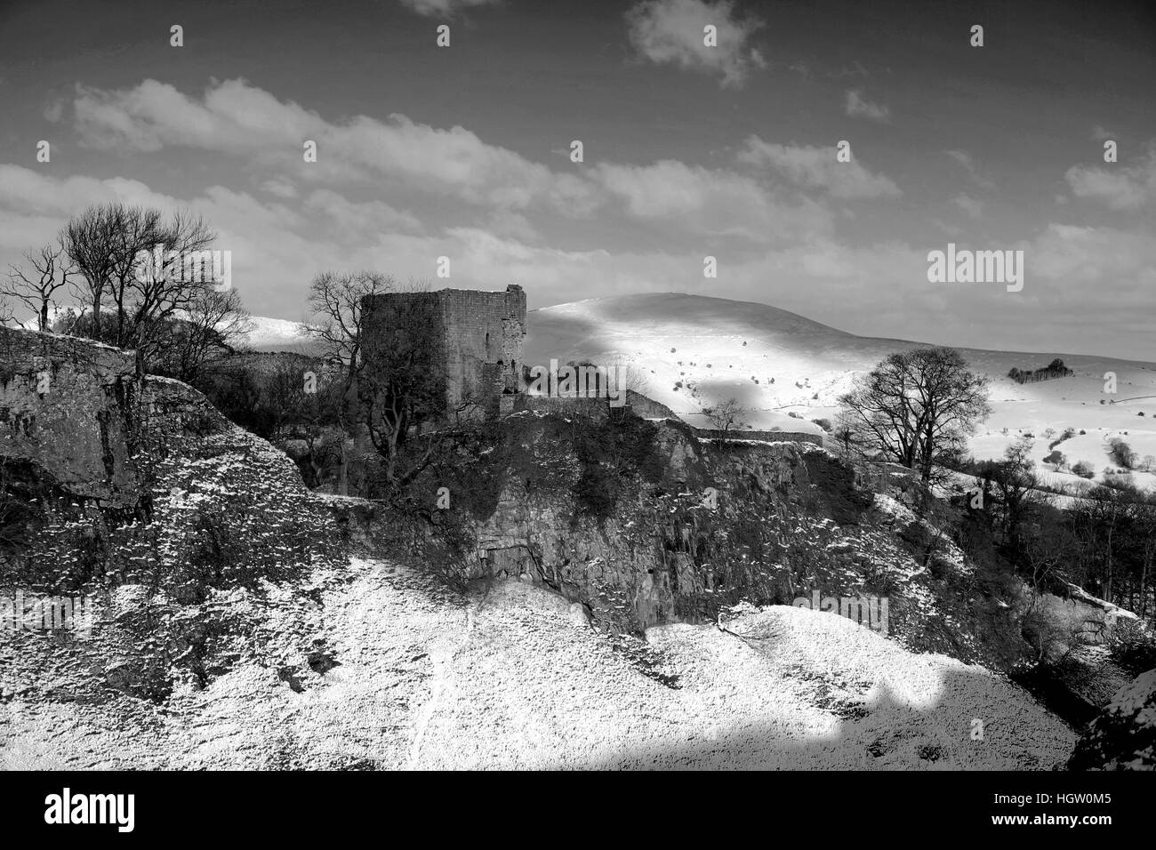 Castleton village castle Black and White Stock Photos & Images - Alamy