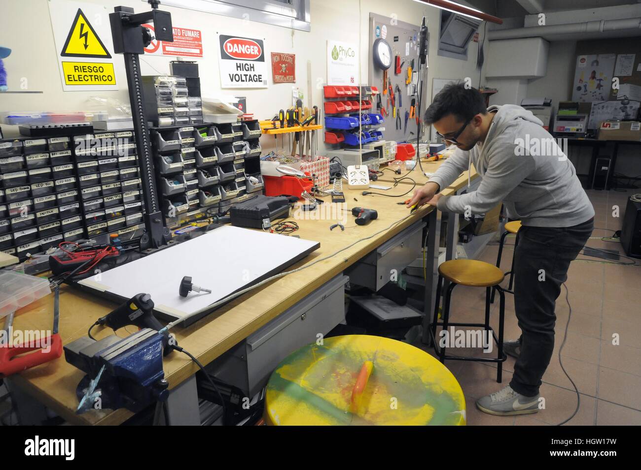 Phi.Co Lab, Physical Computing research laboratory of Design Department ...