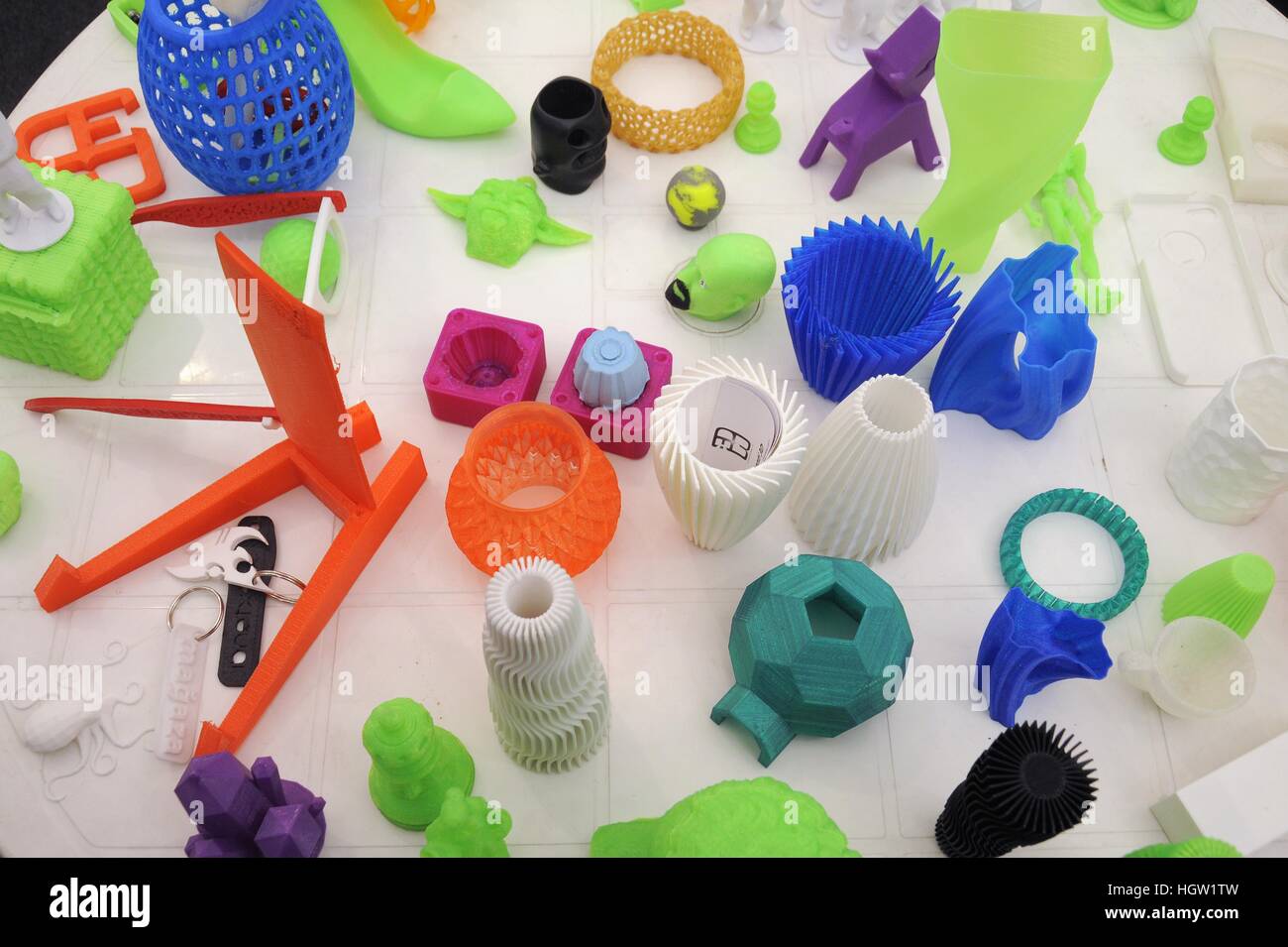 3d objects hi-res stock photography and images - Alamy