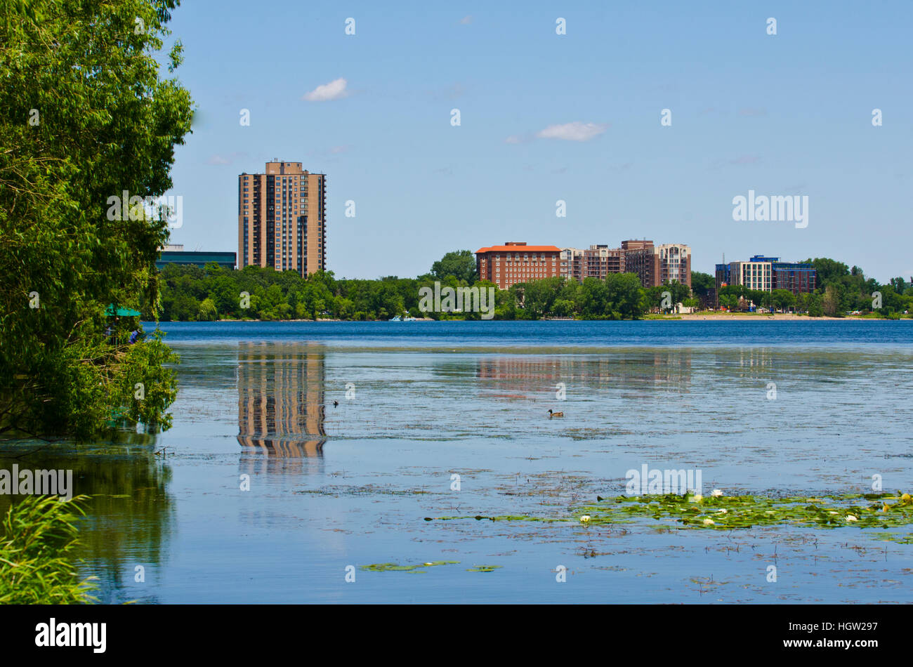 Minnesota, Minneapolis, Skyline Calhoun Beach Club Stock Photo - Alamy