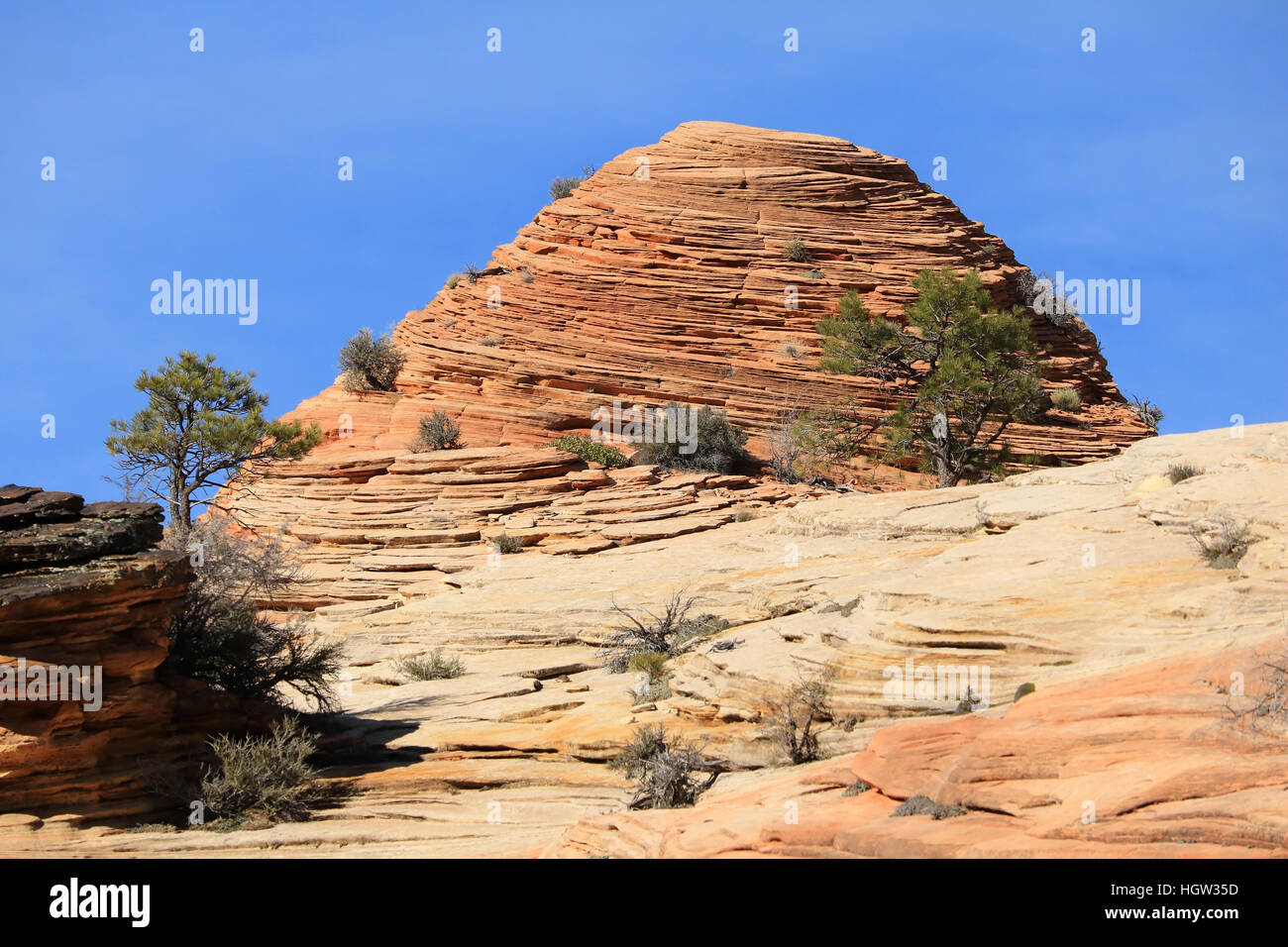 Rounded rock formation hi-res stock photography and images - Alamy