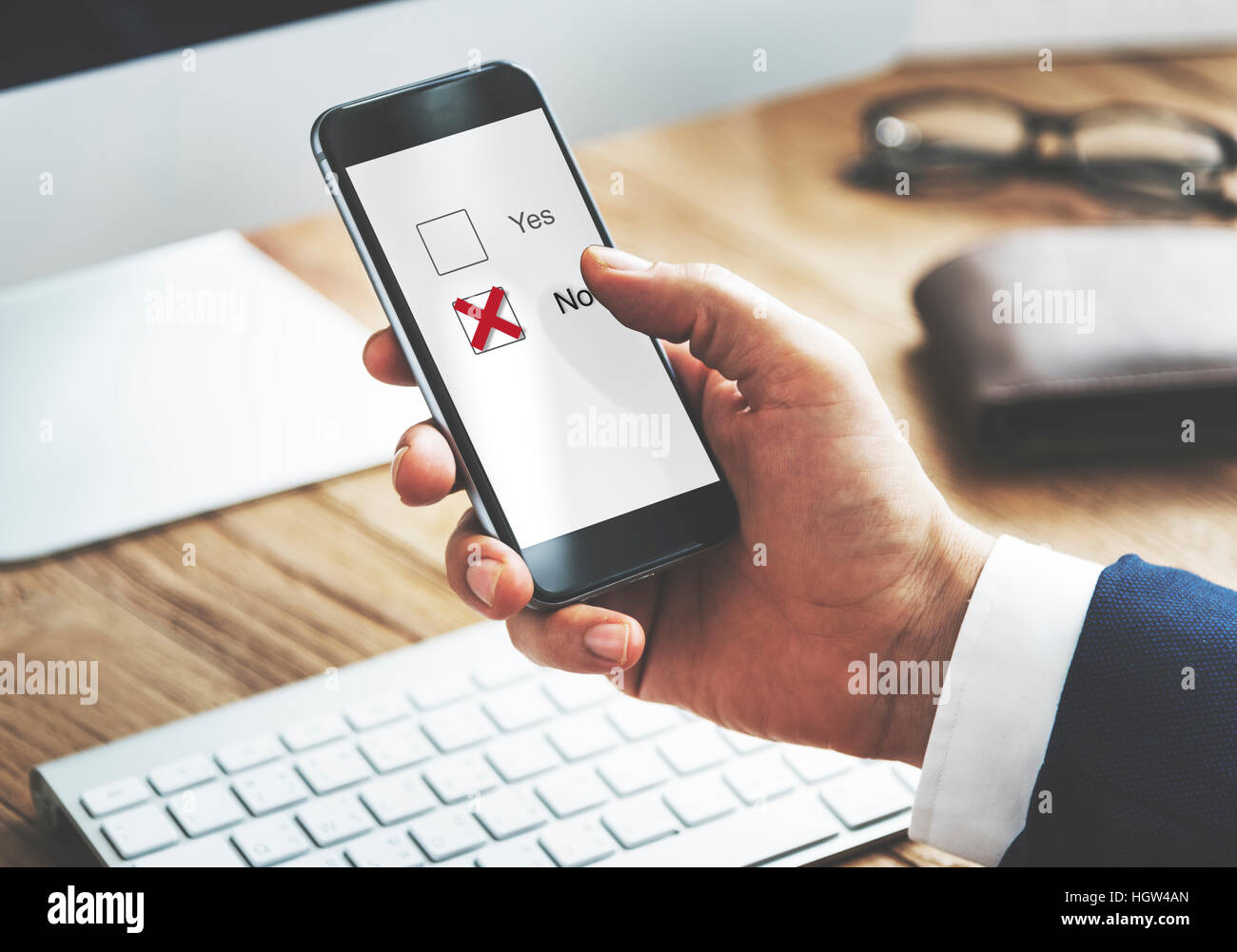 Yes No Answer Questionnaire Concept Stock Photo - Alamy