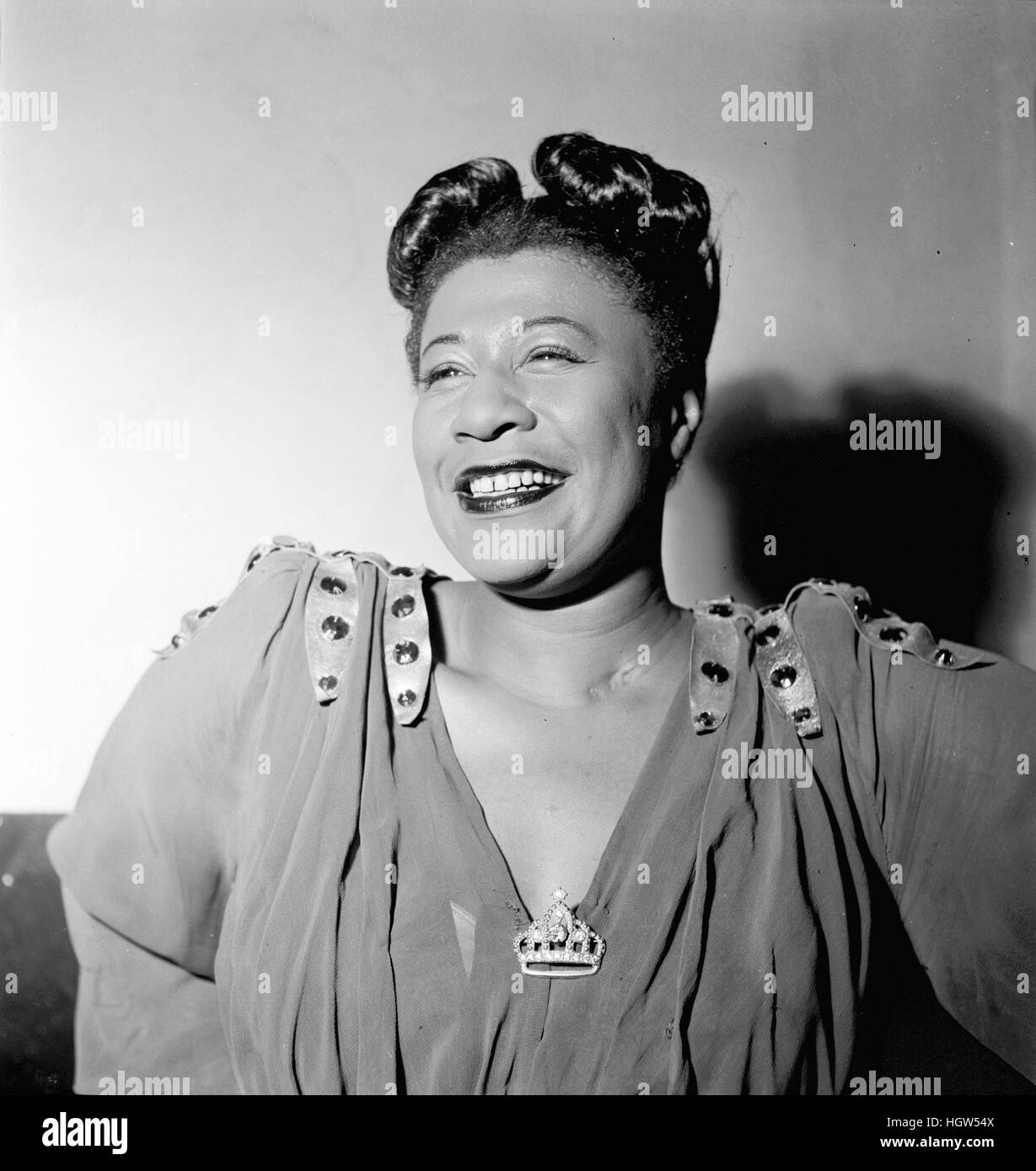 ELLA FITZGERALD (1917-1996) US jazz singer in November 1946. Photo ...