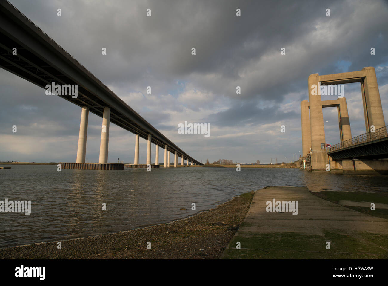Sheppey crossing bridge sheerness hi-res stock photography and images ...