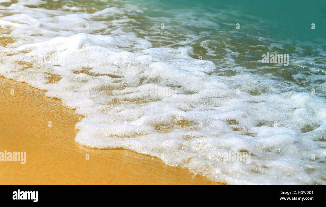 Photos bright sea wave on the shore of the beach Stock Photo - Alamy