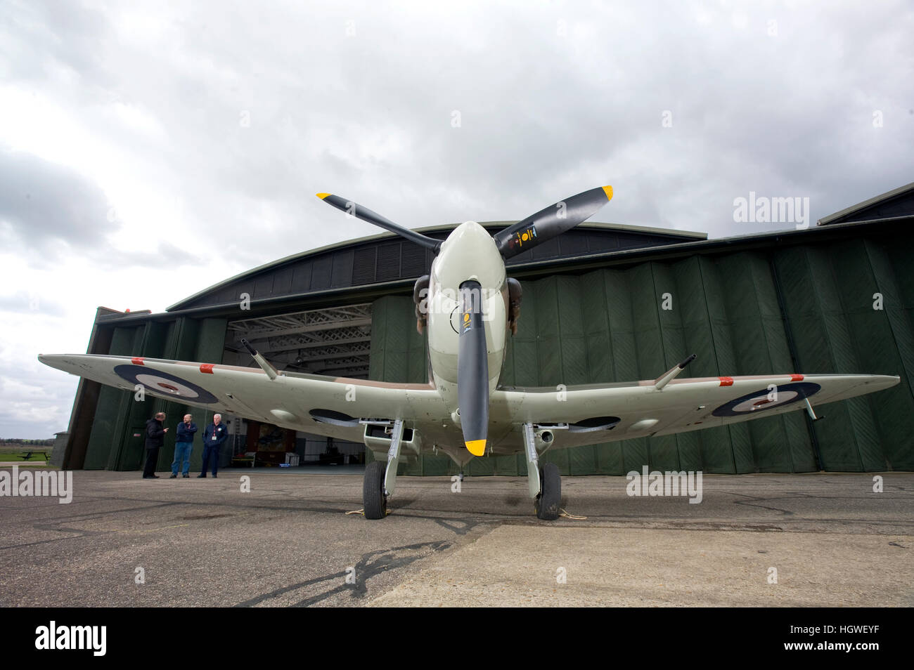 Ww2 British Spitfire Fighter Aircraft Stock Photos & Ww2 British ...