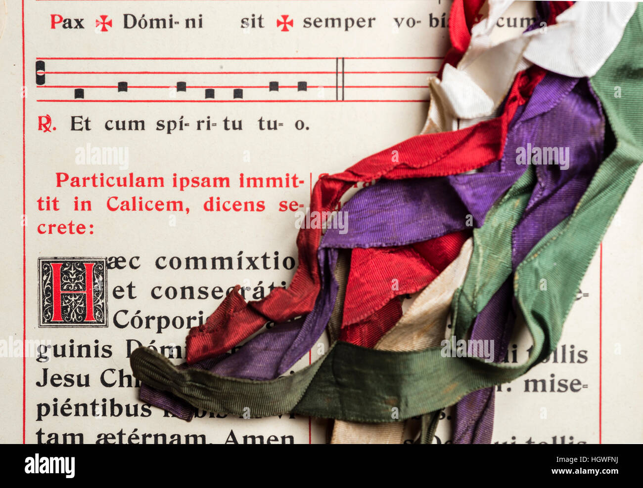 Mass and song hi-res stock photography and images - Alamy