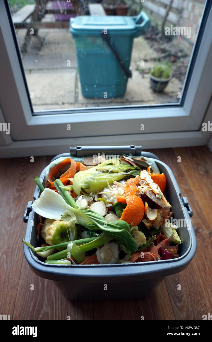 Domestic compost bin hi-res stock photography and images - Alamy