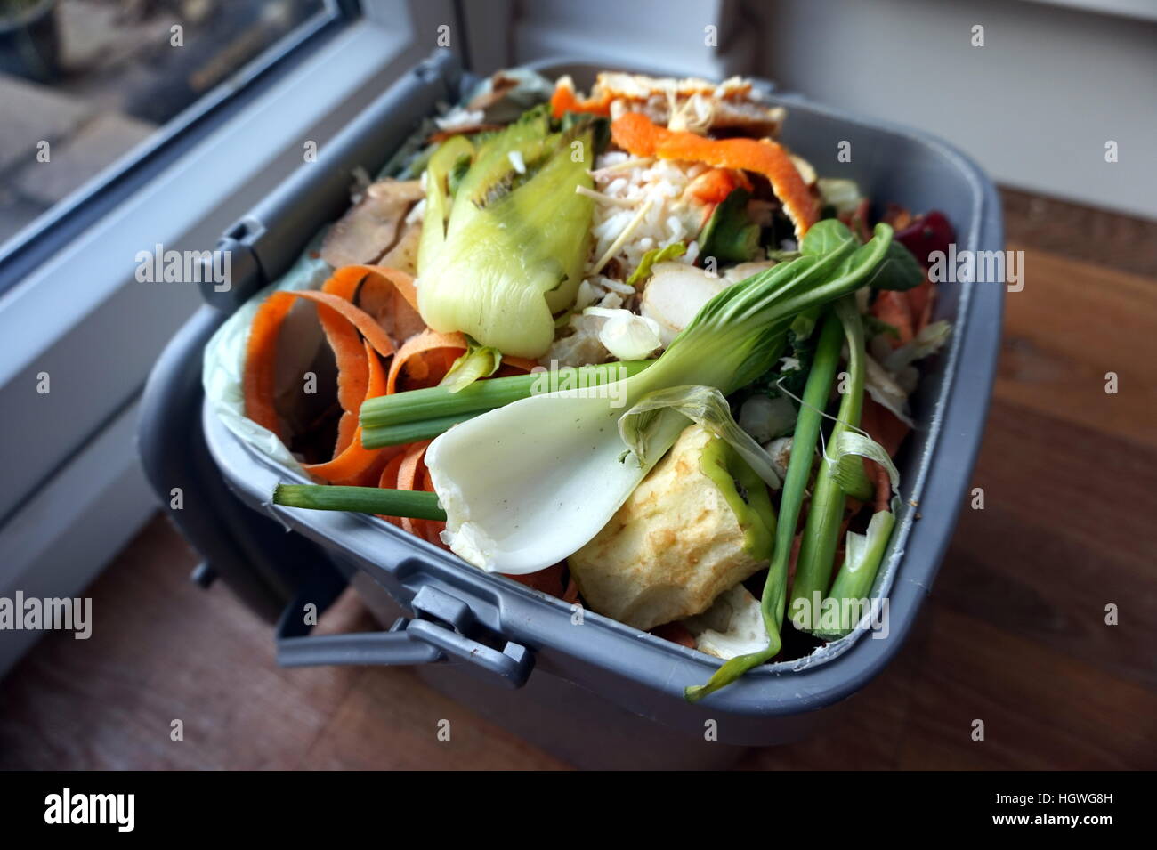 Domestic food waste hi-res stock photography and images - Alamy