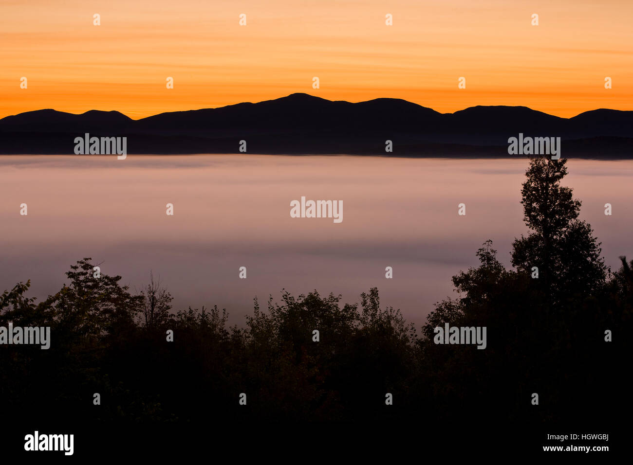 New hampshire fire tower hi-res stock photography and images - Alamy