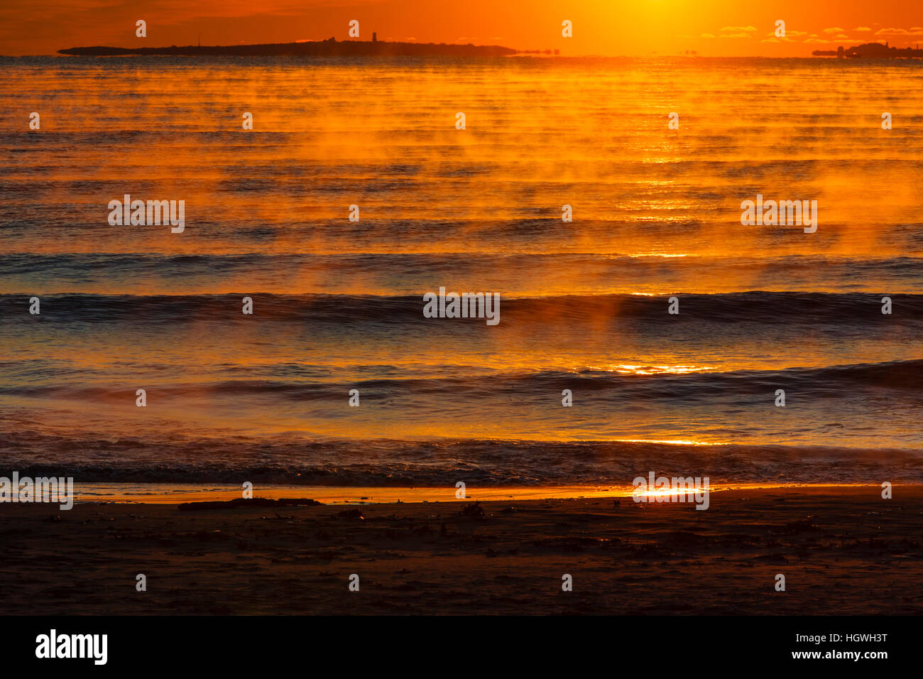 Dawn over the Atlantic Ocean at Wallis Sands State Park in Rye, New ...