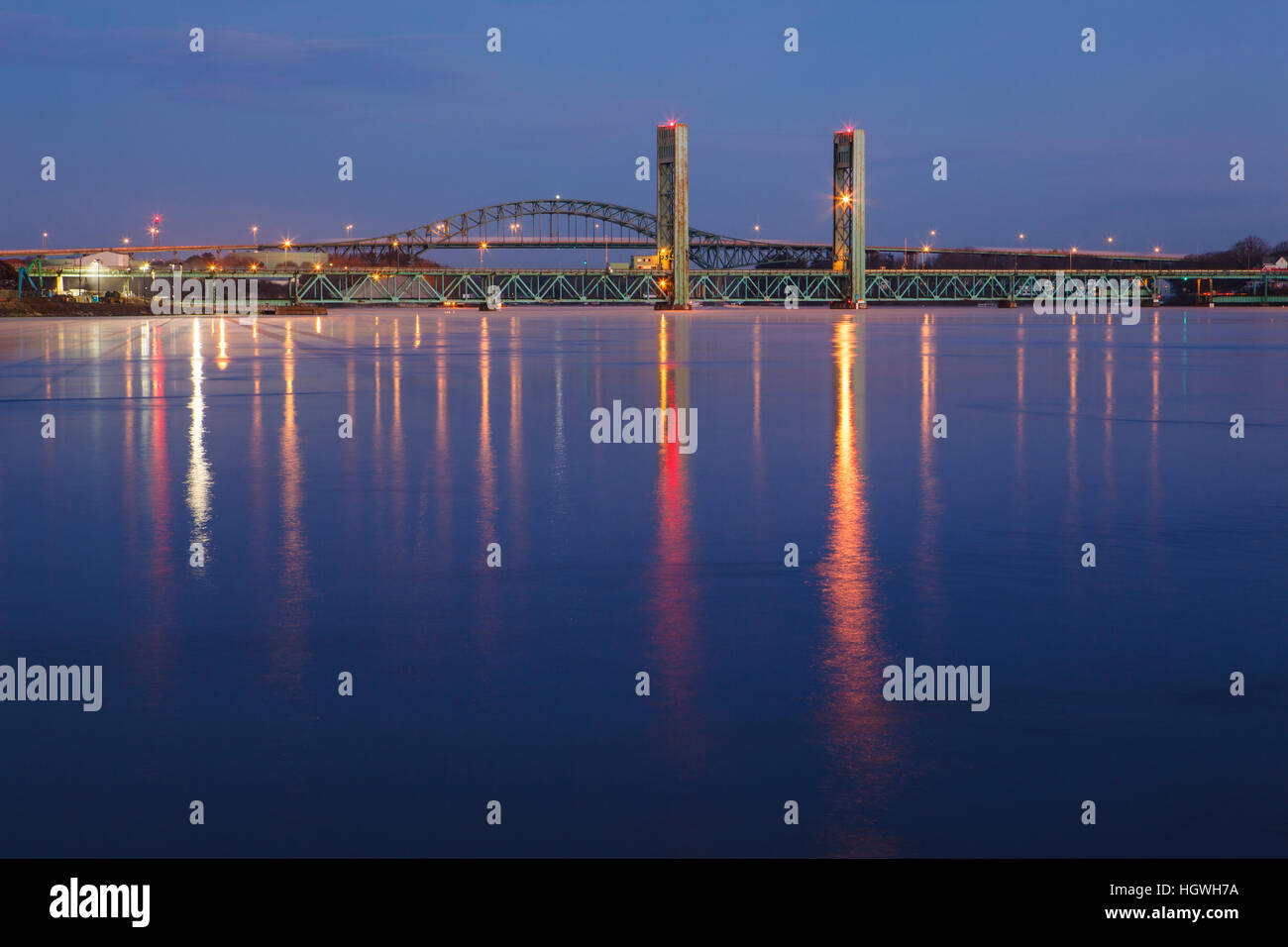 Sarah mildred long bridge hi-res stock photography and images - Alamy