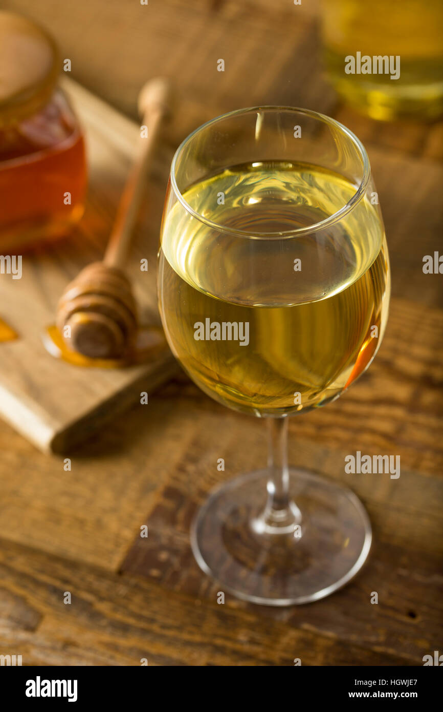 Mead drink hi-res stock photography and images - Alamy