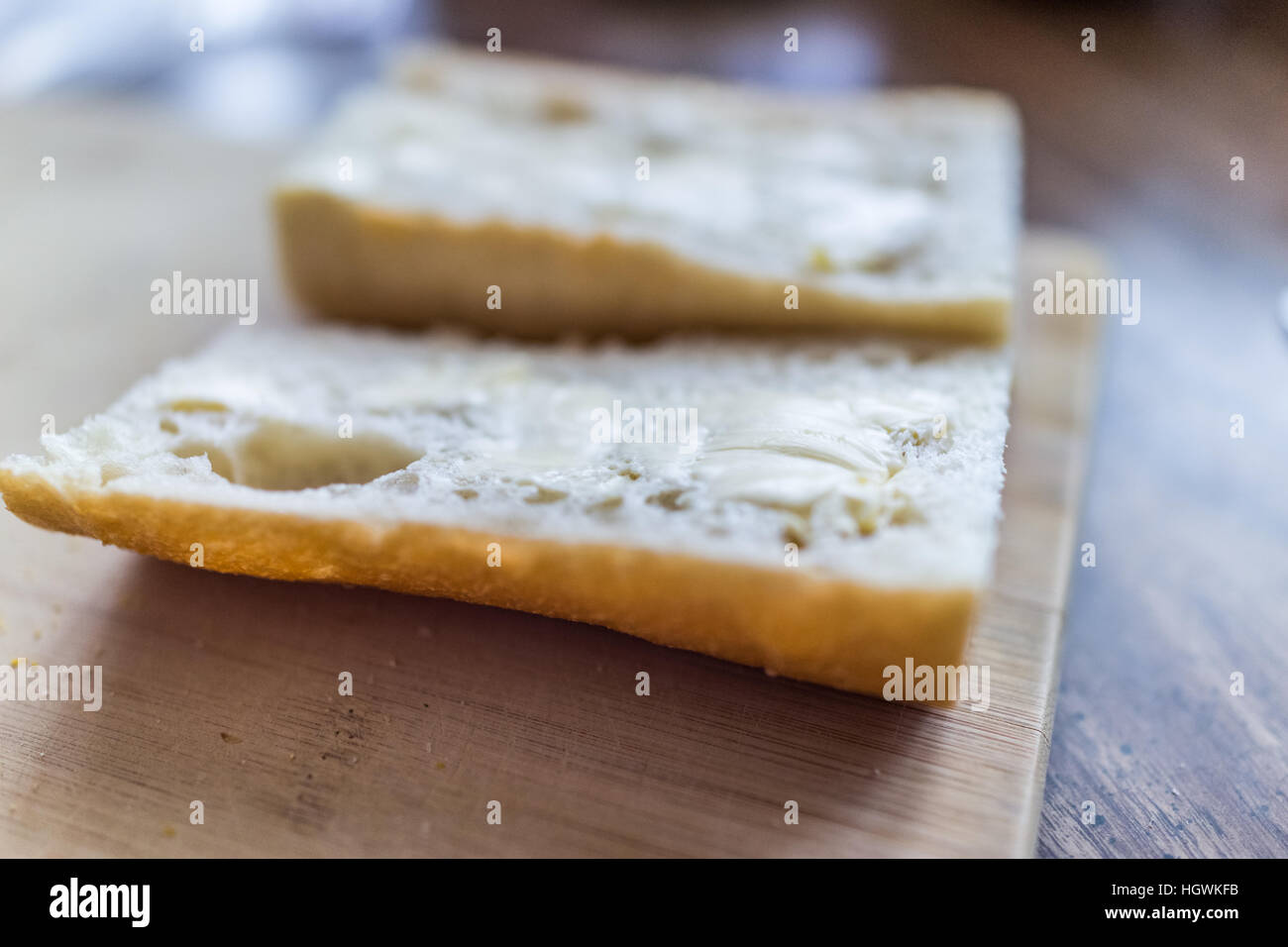 Cut open bread hi-res stock photography and images - Alamy