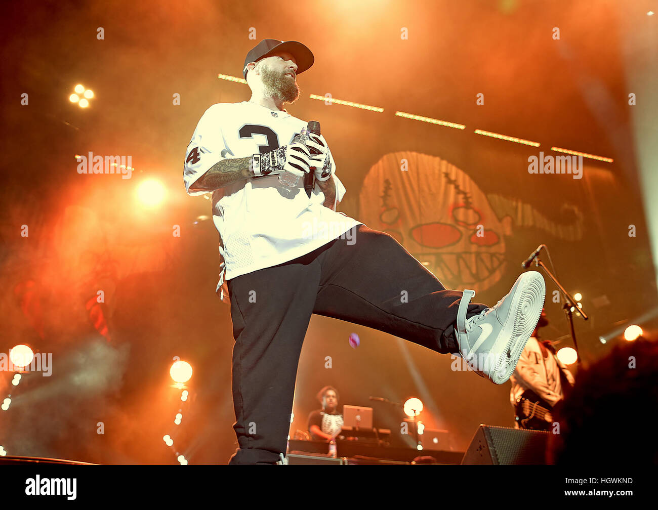Limp Bizkit performing at Manchester Arena Featuring: Limp Bizkit, Fred ...
