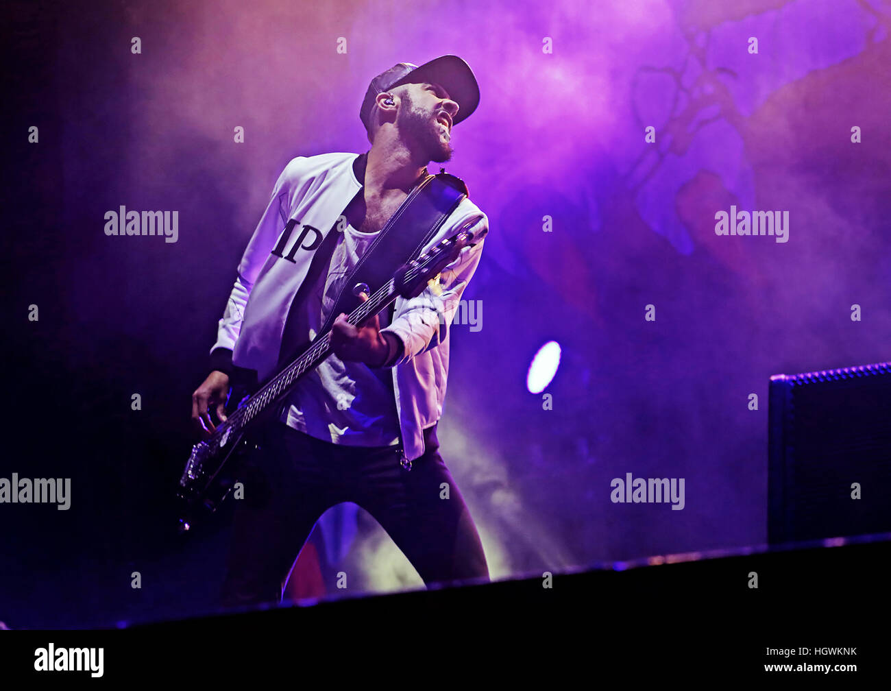 Limp Bizkit performing at Manchester Arena Featuring: Limp Bizkit, Sam ...