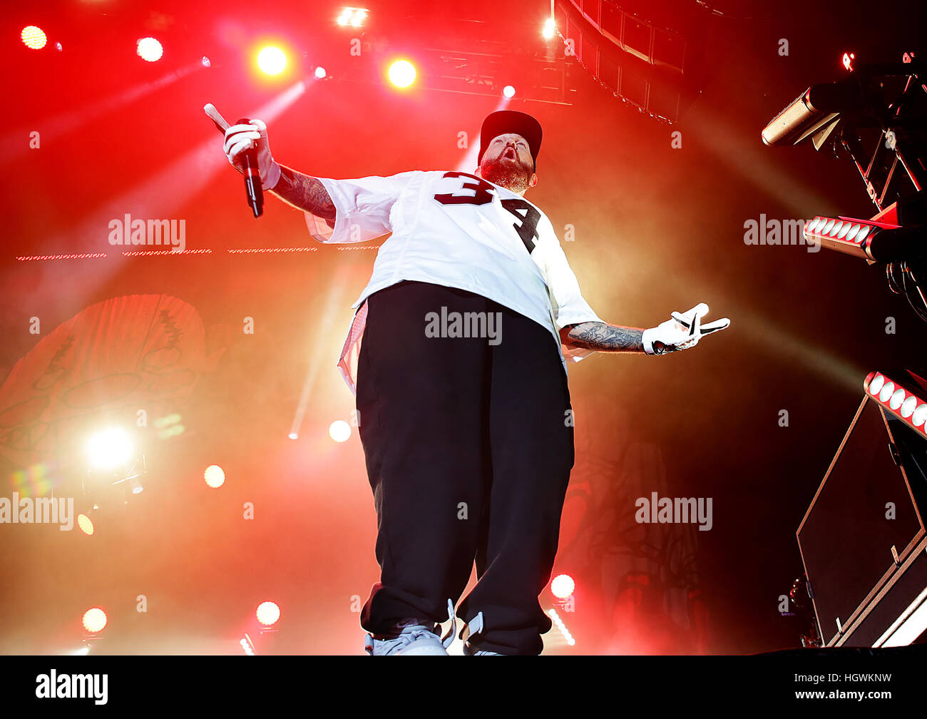 Limp Bizkit performing at Manchester Arena Featuring: Limp Bizkit, Fred ...