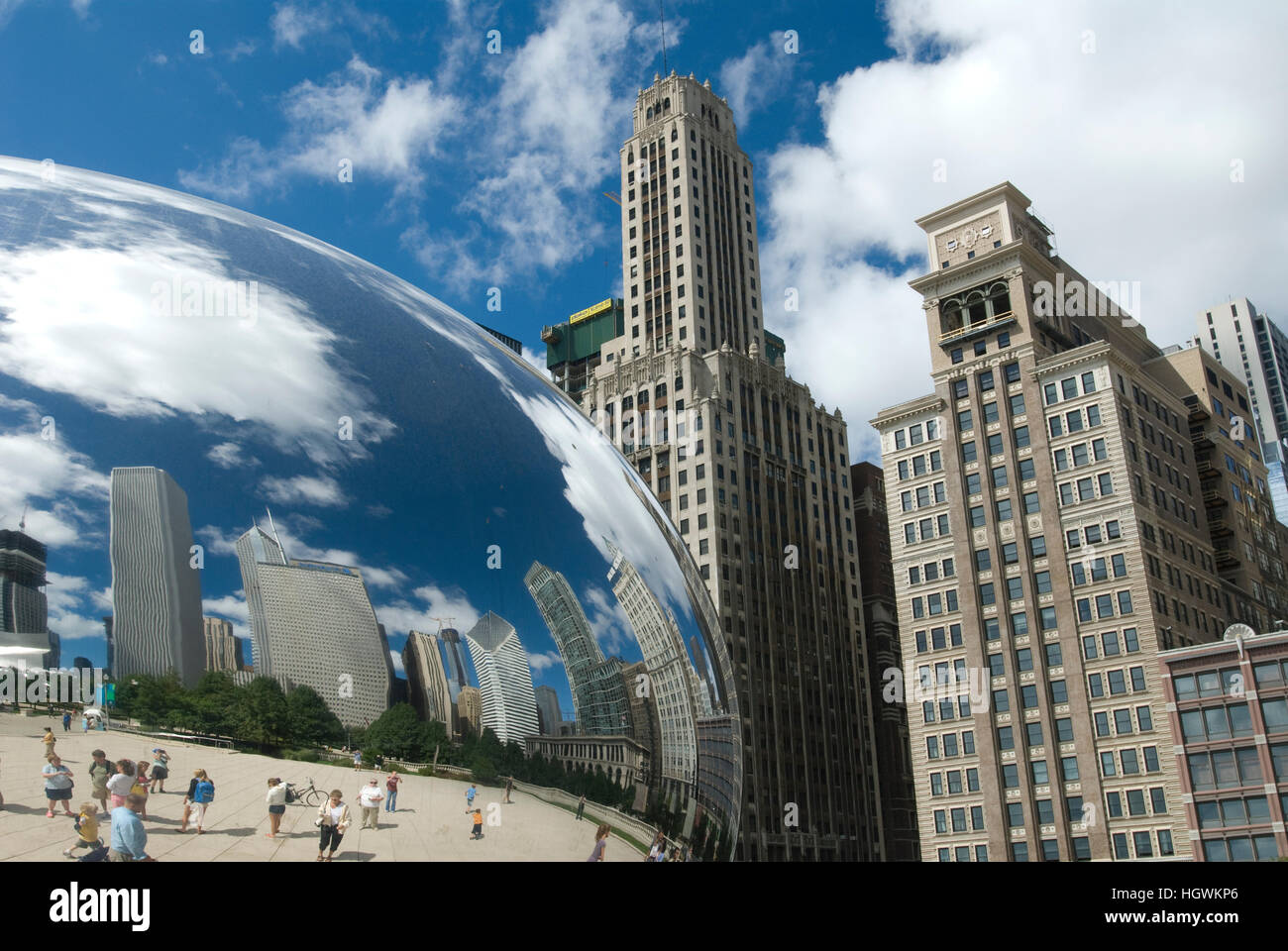"Cloud Gate" (The Bean) sculpture in Millennium Park in downtown ...