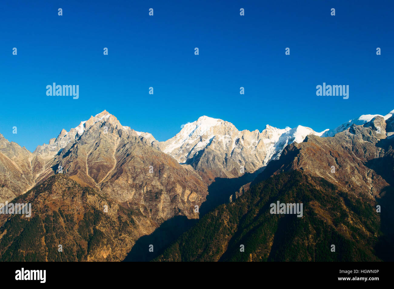 Snow Capped Peaks of Himalaya Stock Photo - Alamy