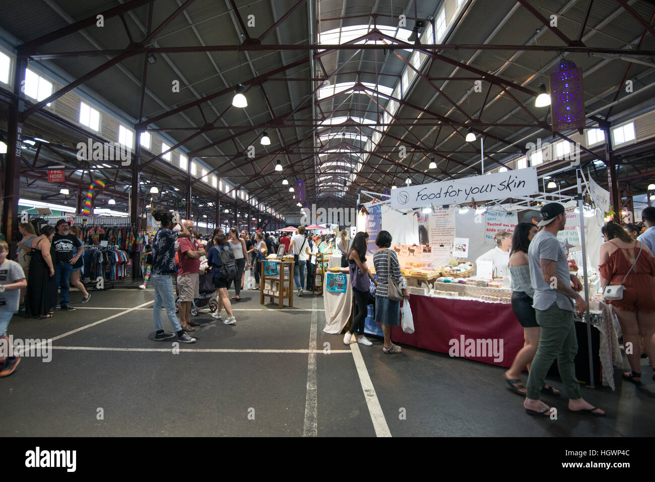Queen victoria market crafts hi-res stock photography and images - Alamy