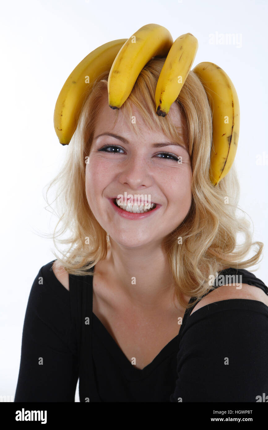 Banana Head's Instagram, Twitter & Facebook on IDCrawl