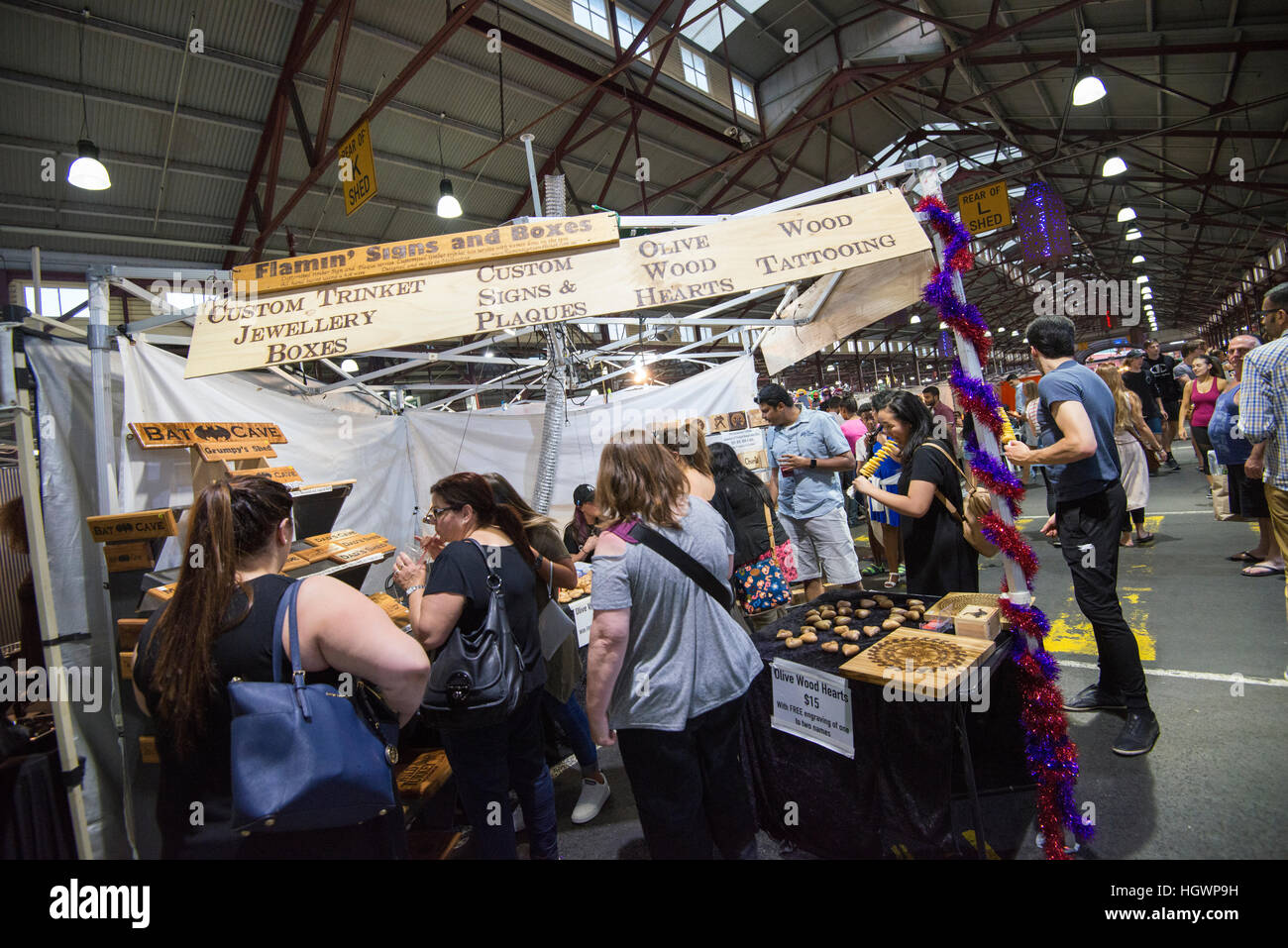 Queen victoria market crafts hi-res stock photography and images - Alamy