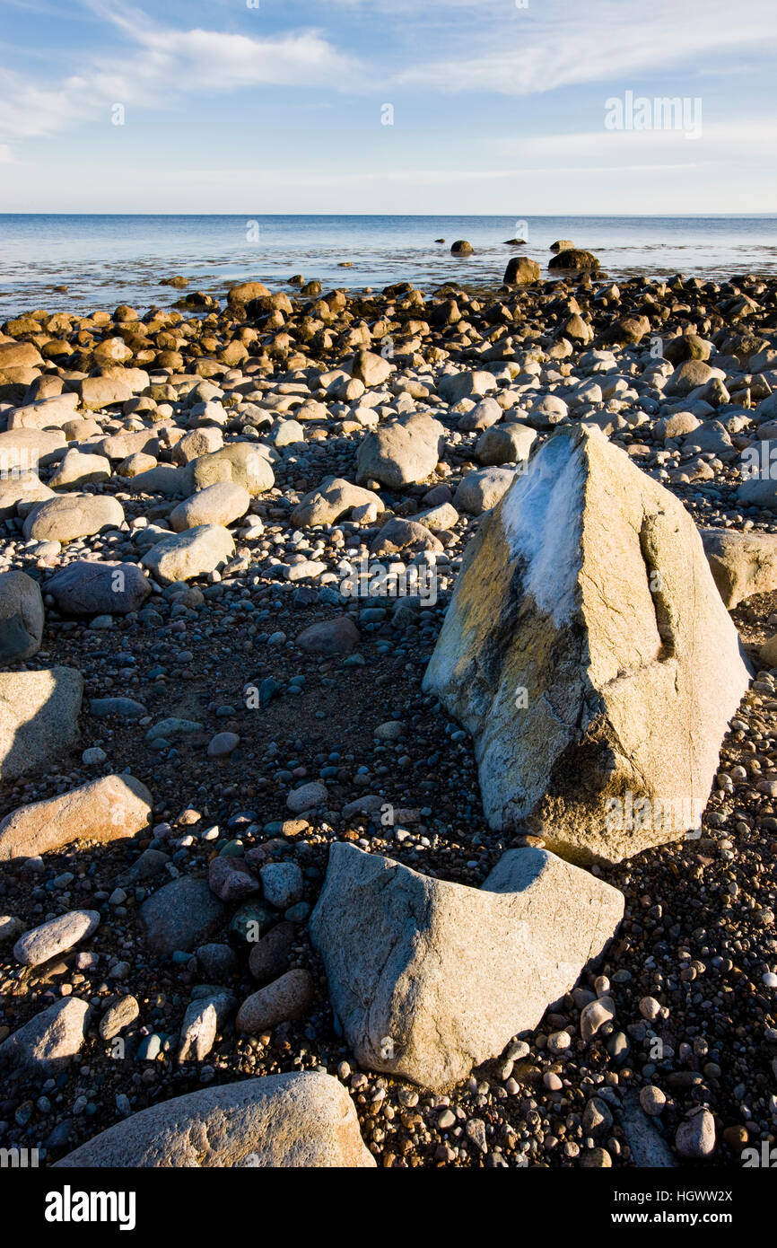 Boulders on the beach on Cape Cod Bay at the Center Hill Preserve in ...