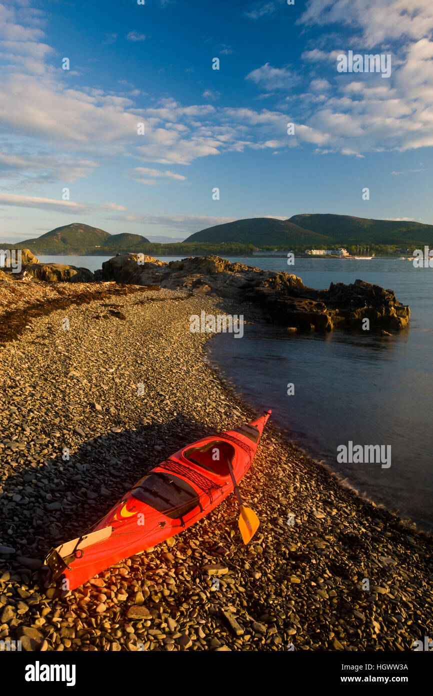 A kayak in the Porcupine Islands in Maine's Acadia National Park. Bar ...