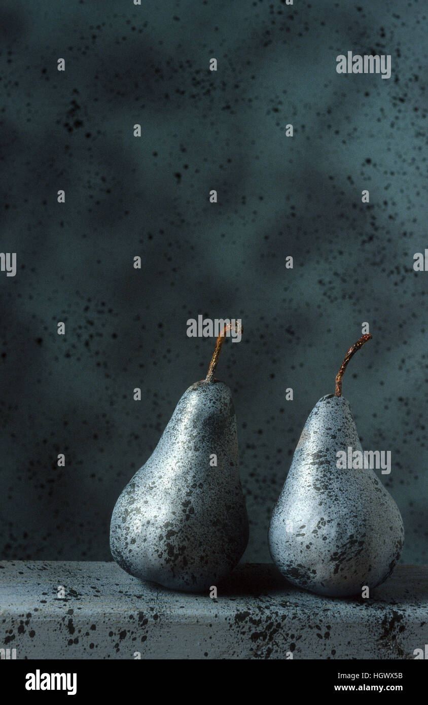 Painted pears hi-res stock photography and images - Alamy