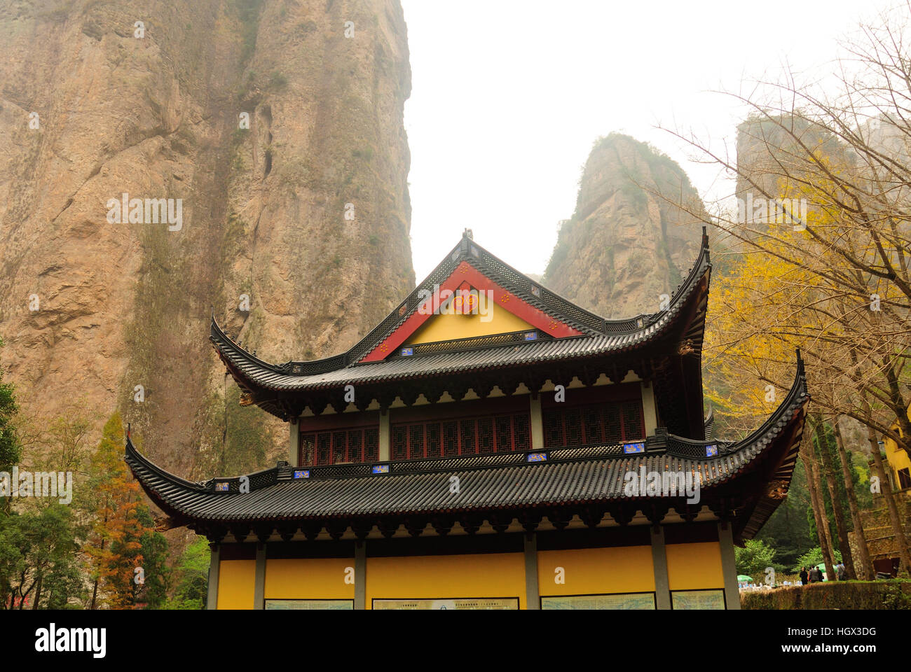 Lingyan temple hi-res stock photography and images - Alamy
