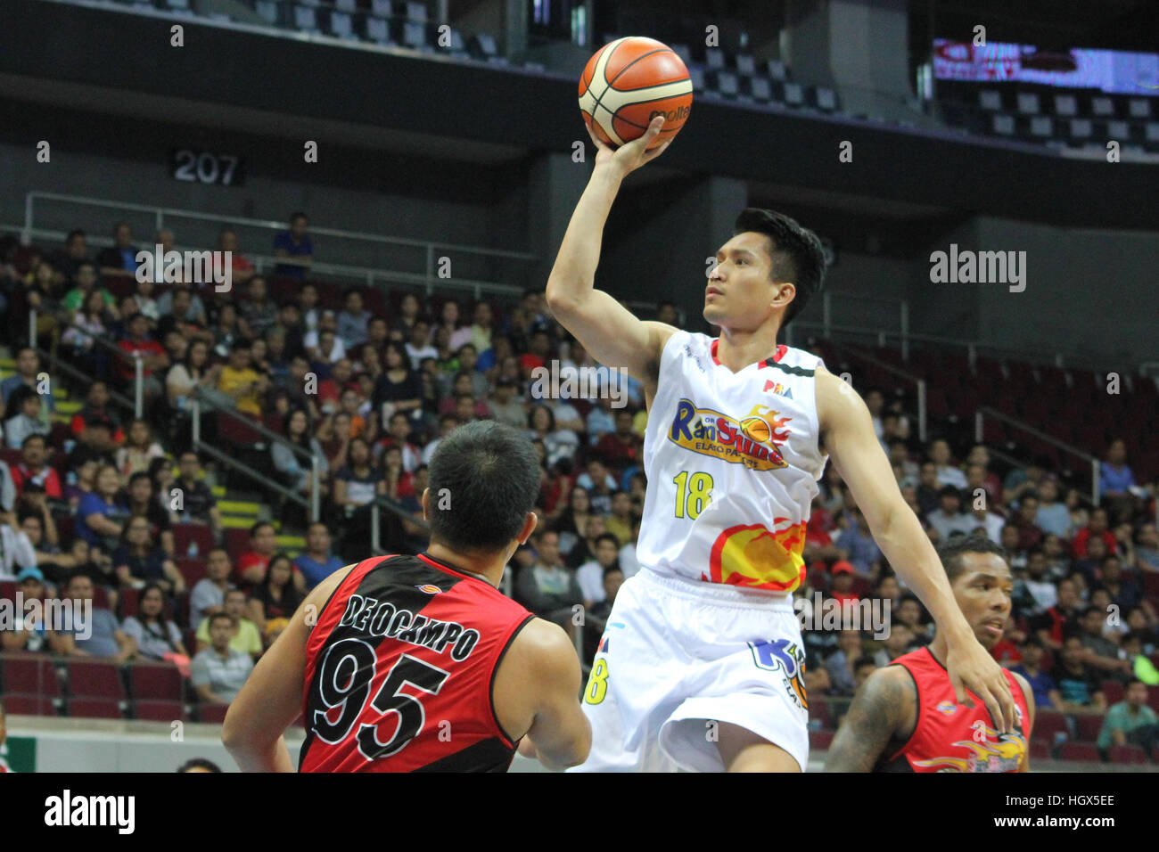 James Yap of Rain or Shine hits his patented left handed shot during ...