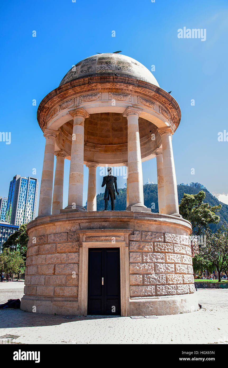 Statue Parque de Los Periodistas Bogota Colombia Stock Photo - Alamy
