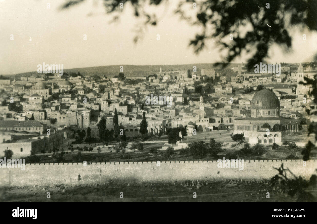 Jesus looking over jerusalem hi-res stock photography and images - Alamy