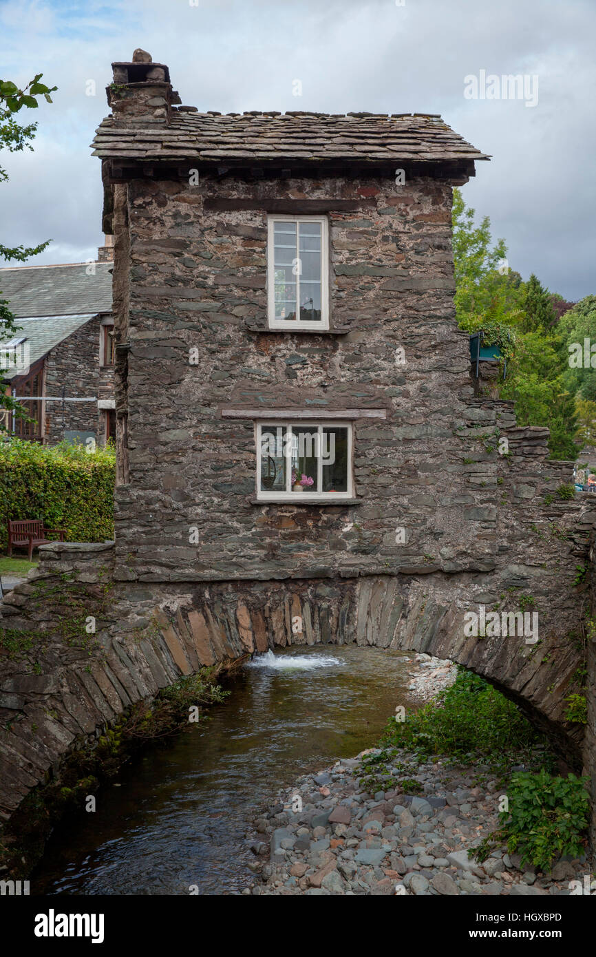 Bridge House, Old Town, Ambleside, Lake District, Cumbria, UK Stock ...