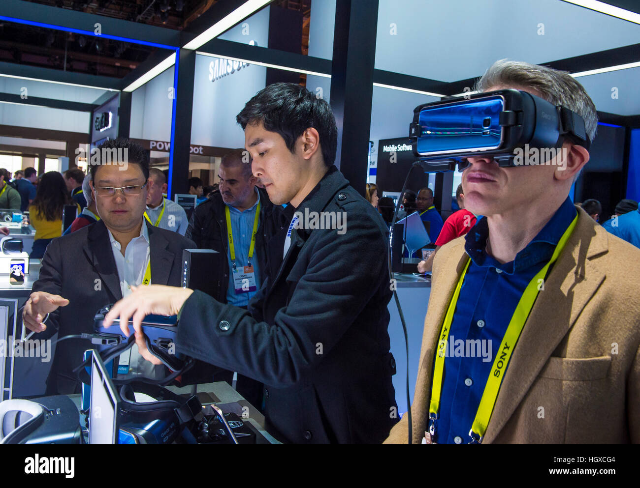 LAS VEGAS - JAN 08 : Virtual reality demonstration at The Samsung booth ...