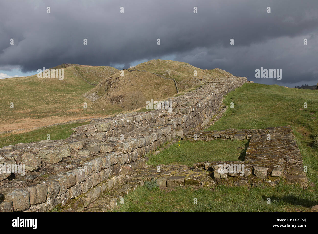 Hadrian's Wall: Turret 41A near Caw Gap, looking east towards Bogle ...