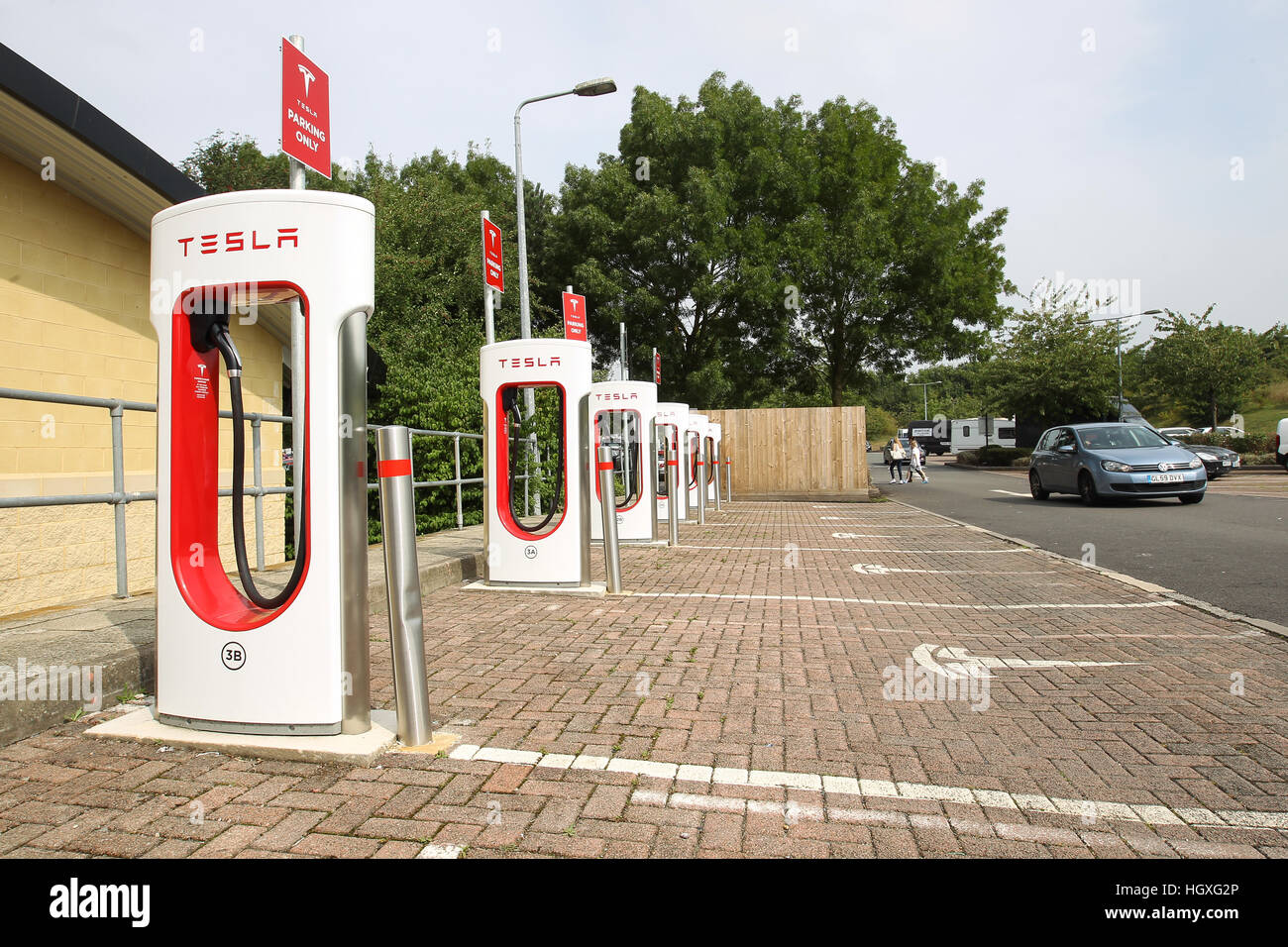 Empty charging stations hi-res stock photography and images - Alamy