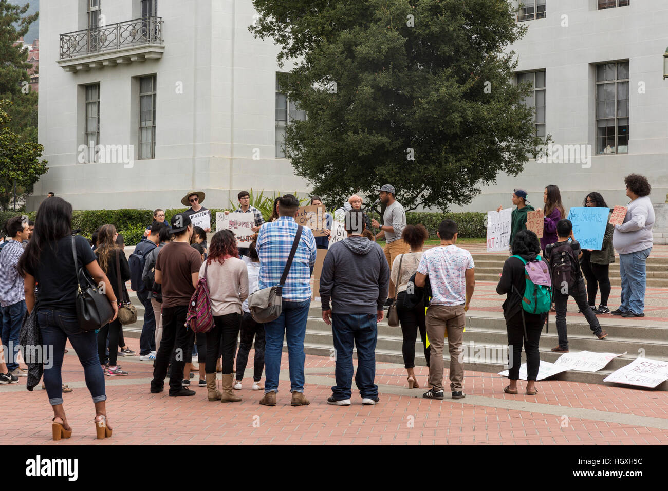 Freedom of speech campus hi-res stock photography and images - Alamy