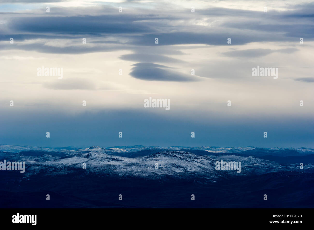 Tundra dusted with snow hi-res stock photography and images - Alamy