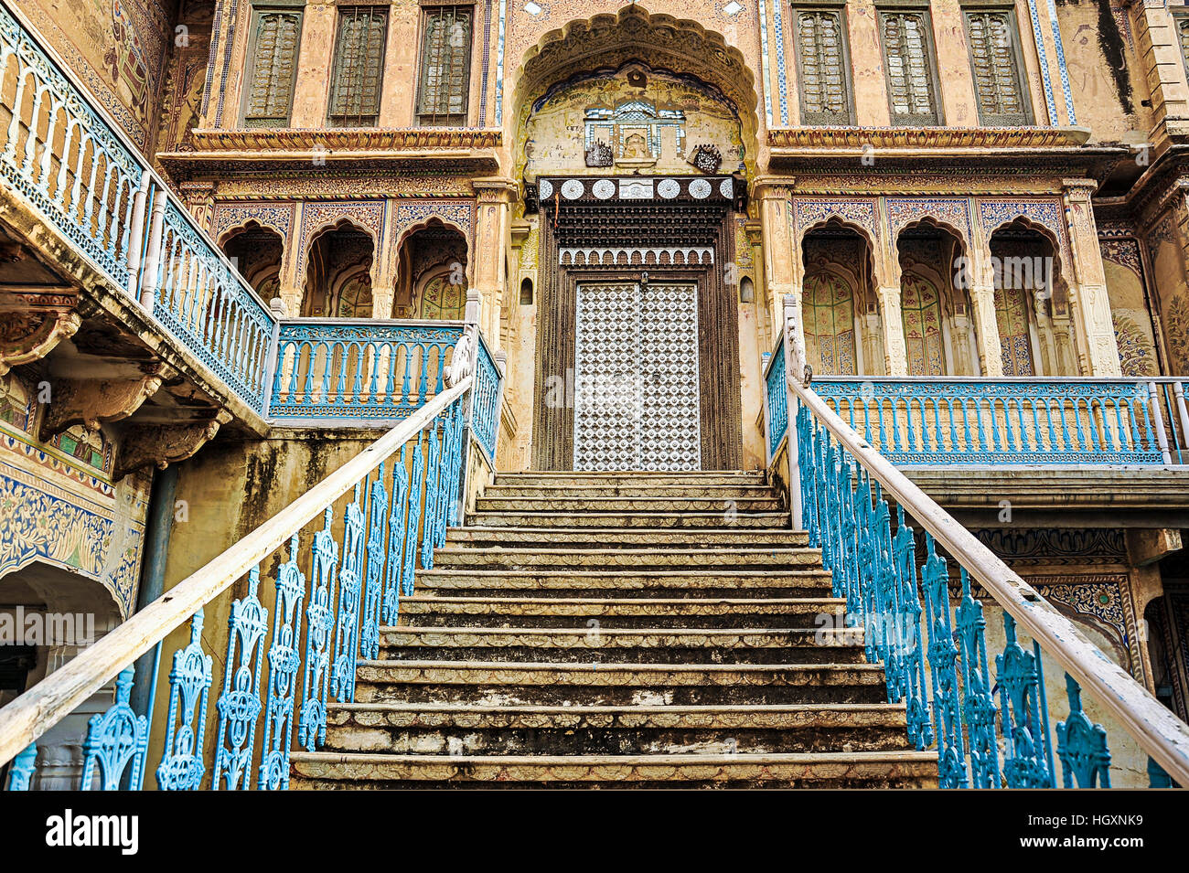 Staircase leading to painted Haveli in Churu, India Stock Photo - Alamy