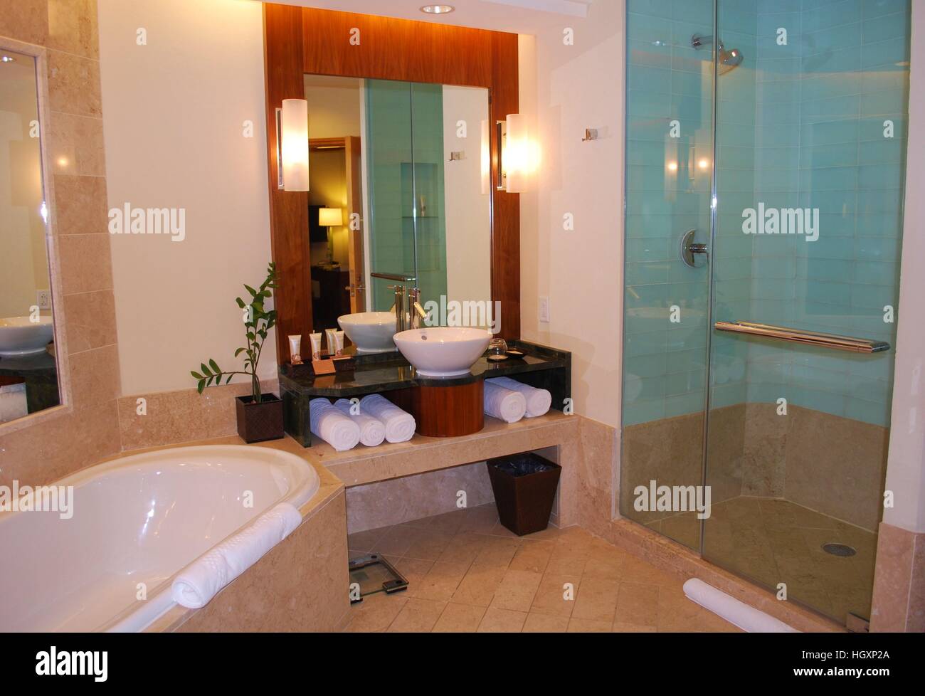 spa resort bathroom Stock Photo - Alamy