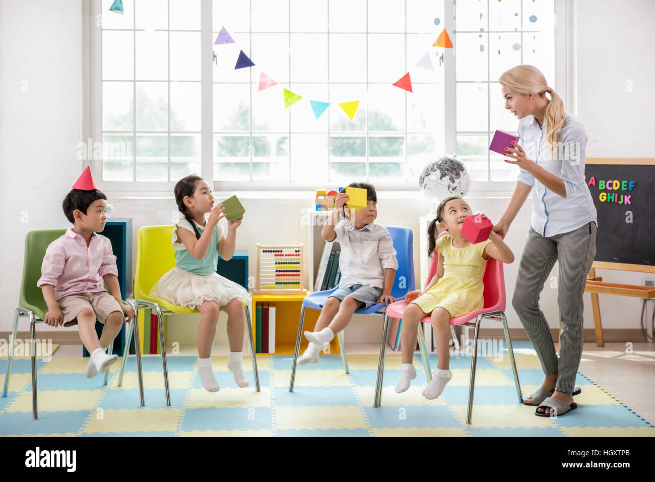 Korean school english teacher hi-res stock photography and images - Alamy