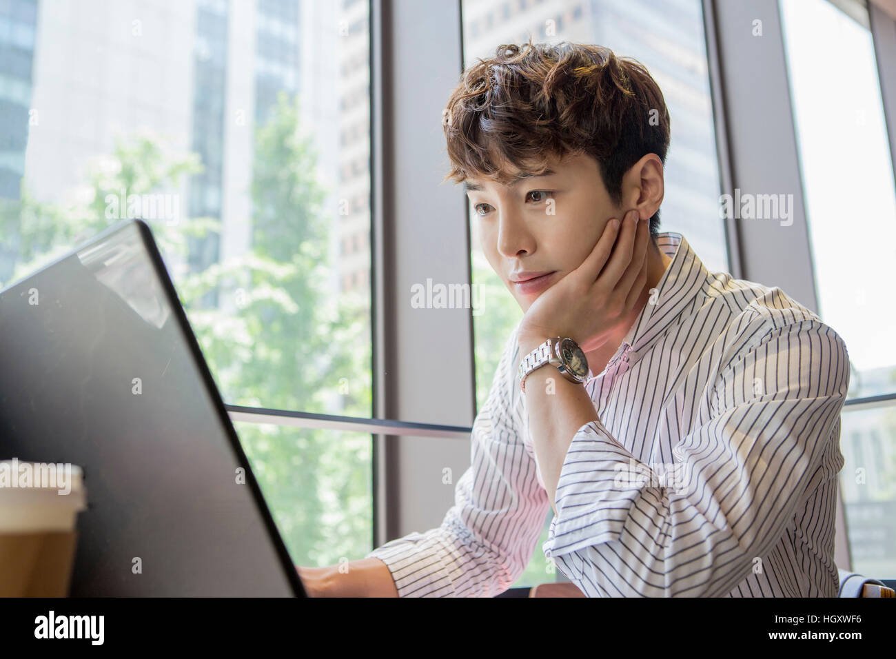 Side angle male hand using hi-res stock photography and images - Alamy